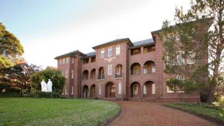 Our Community Cares: Do you recognise this façade? - Starts at 60