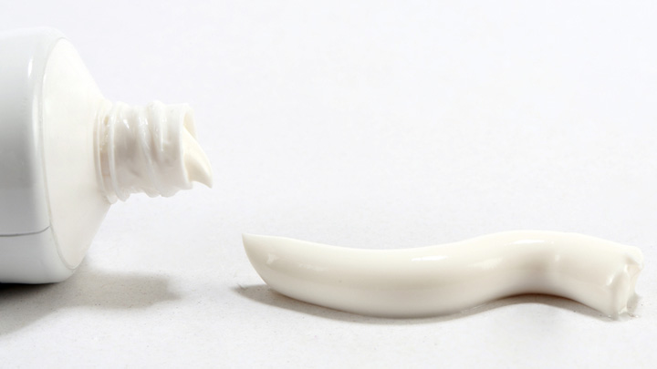 23 unexpected ways to use toothpaste | Starts at 60